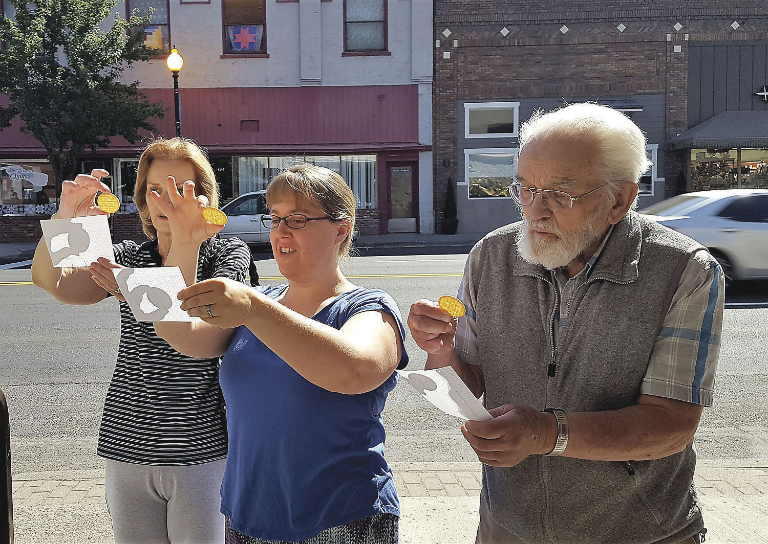 Ritz crackers and the eclipse