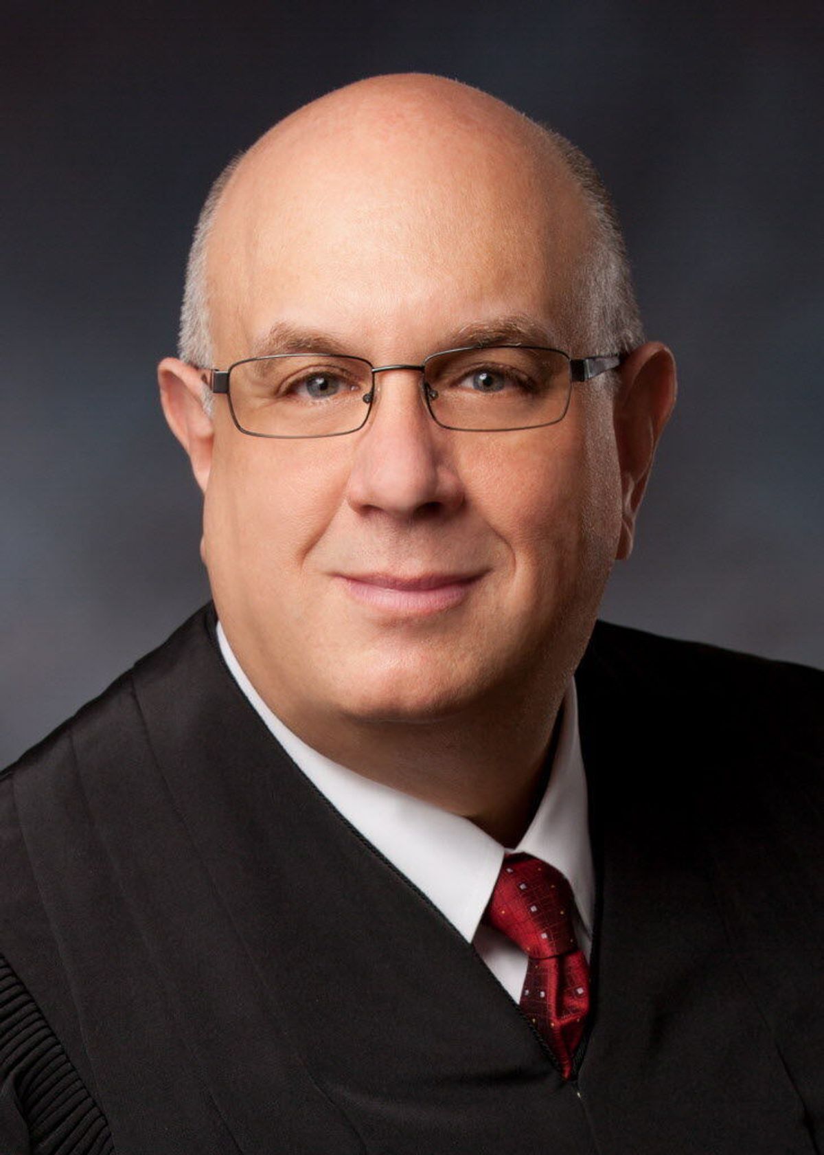 Fed judge grants stay in dam litigation