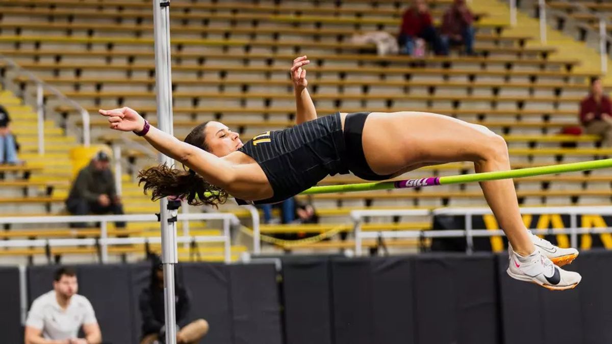 COLLEGE ROUNDUP: Vandals golden on Day 2 of McCluskey Open track meet