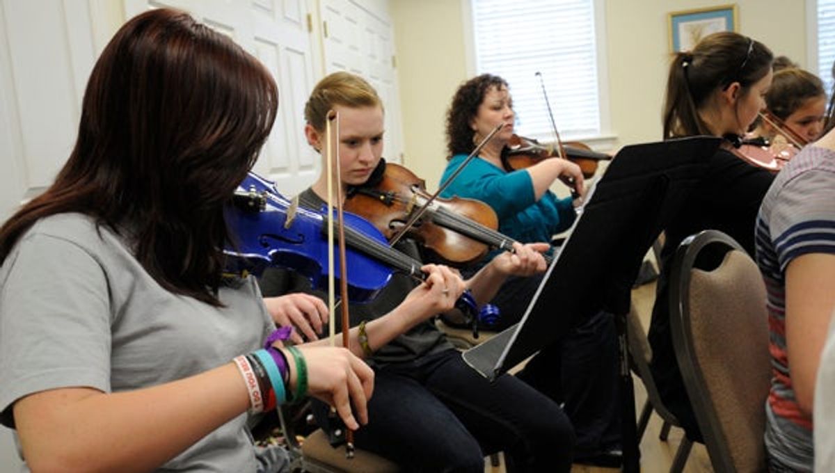Community orchestra plays spring concert