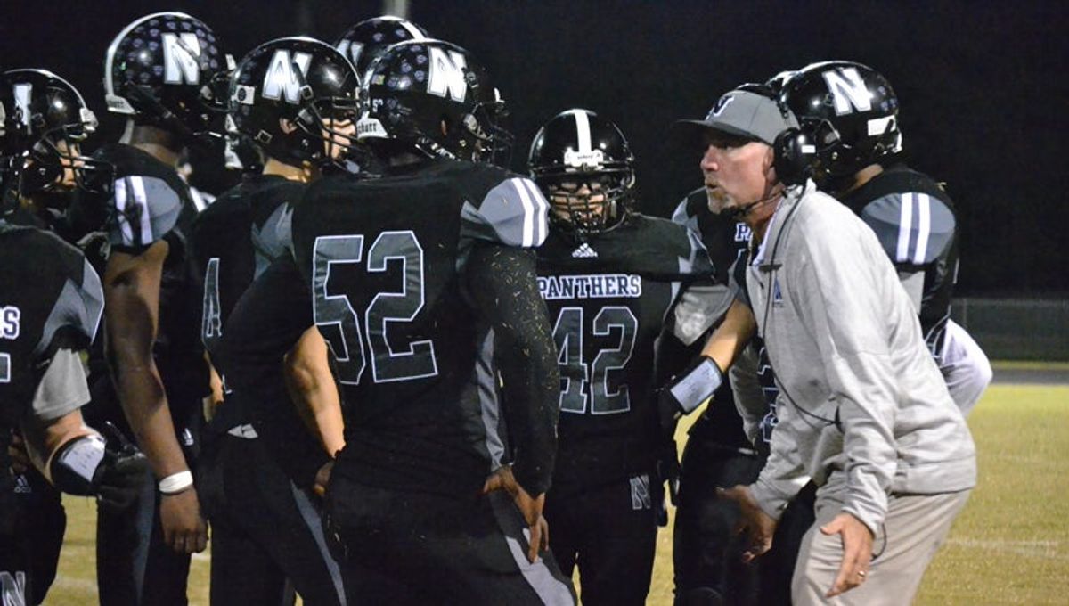 Top football performances from Week 10, playoff update