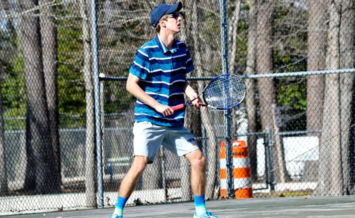 WHS tennis advances to Round 3, Wilkins wins individual regional champ...