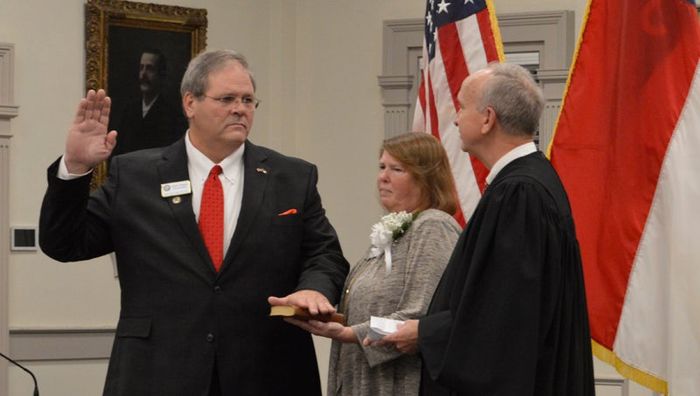 Kidwell sworn in, shares thoughts on going to Raleigh