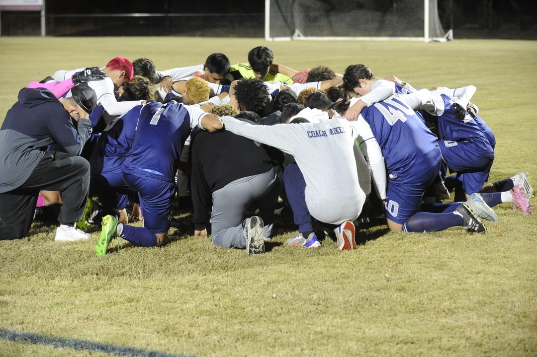 Senior night: Trio joins others in helping Pam Pack advance ...