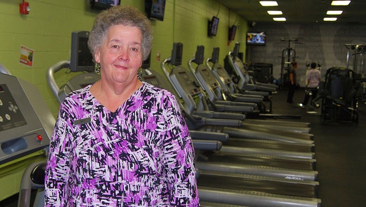 Resident helps others in weight loss journey