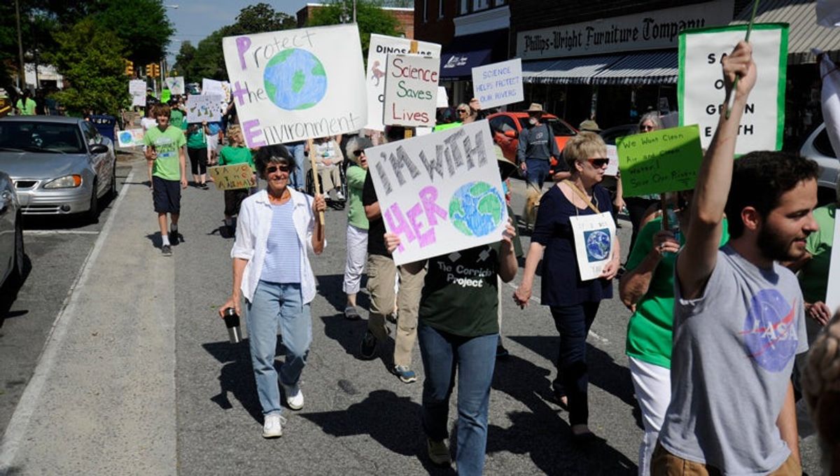 Earth Day events draw crowds in Washington area