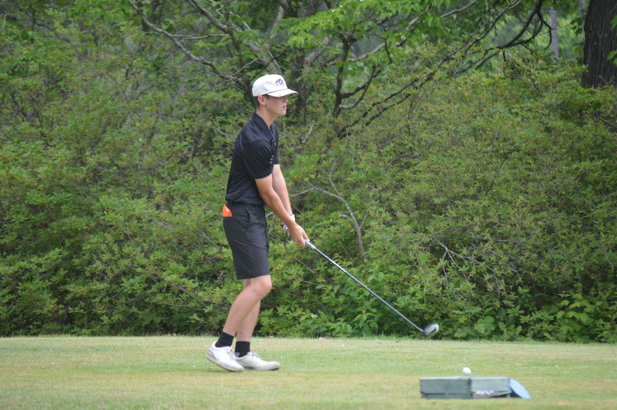 Panthers qualify for 1A state golf final; Pam Pack make it t...