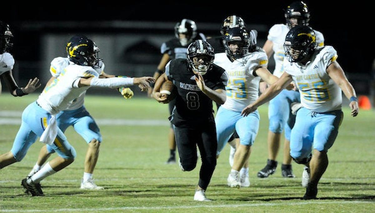 Top Performance: Corprew runs for 200 again