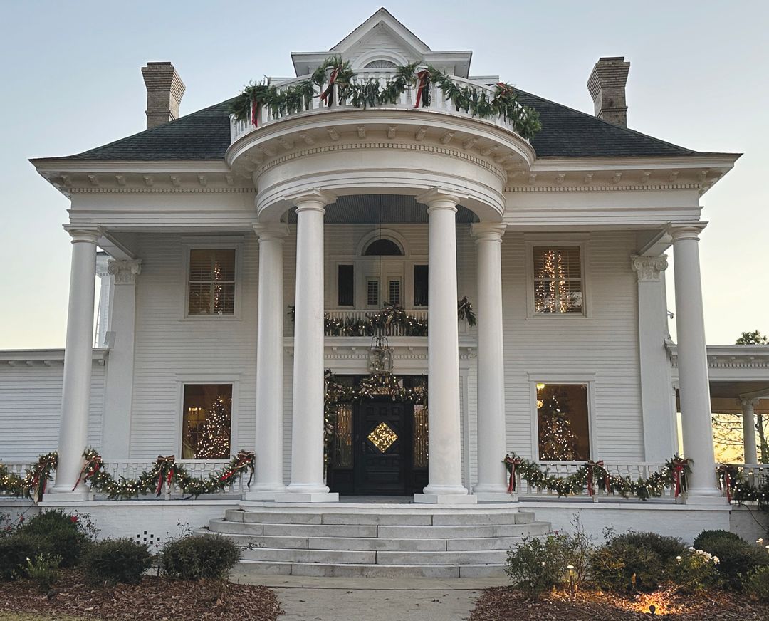 River Forest Manor aglow for the holiday season
