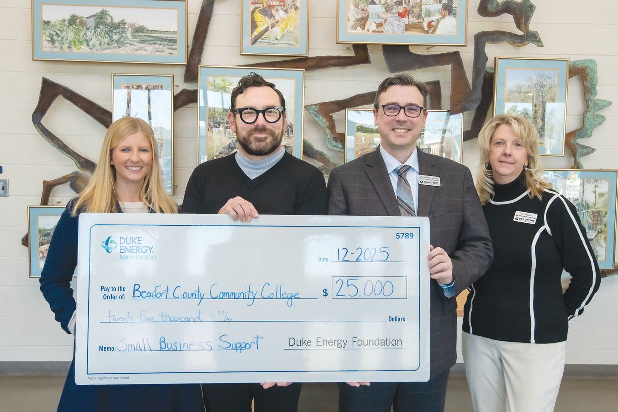 Small Business Center receives $25,000 grant from Duke Energ...