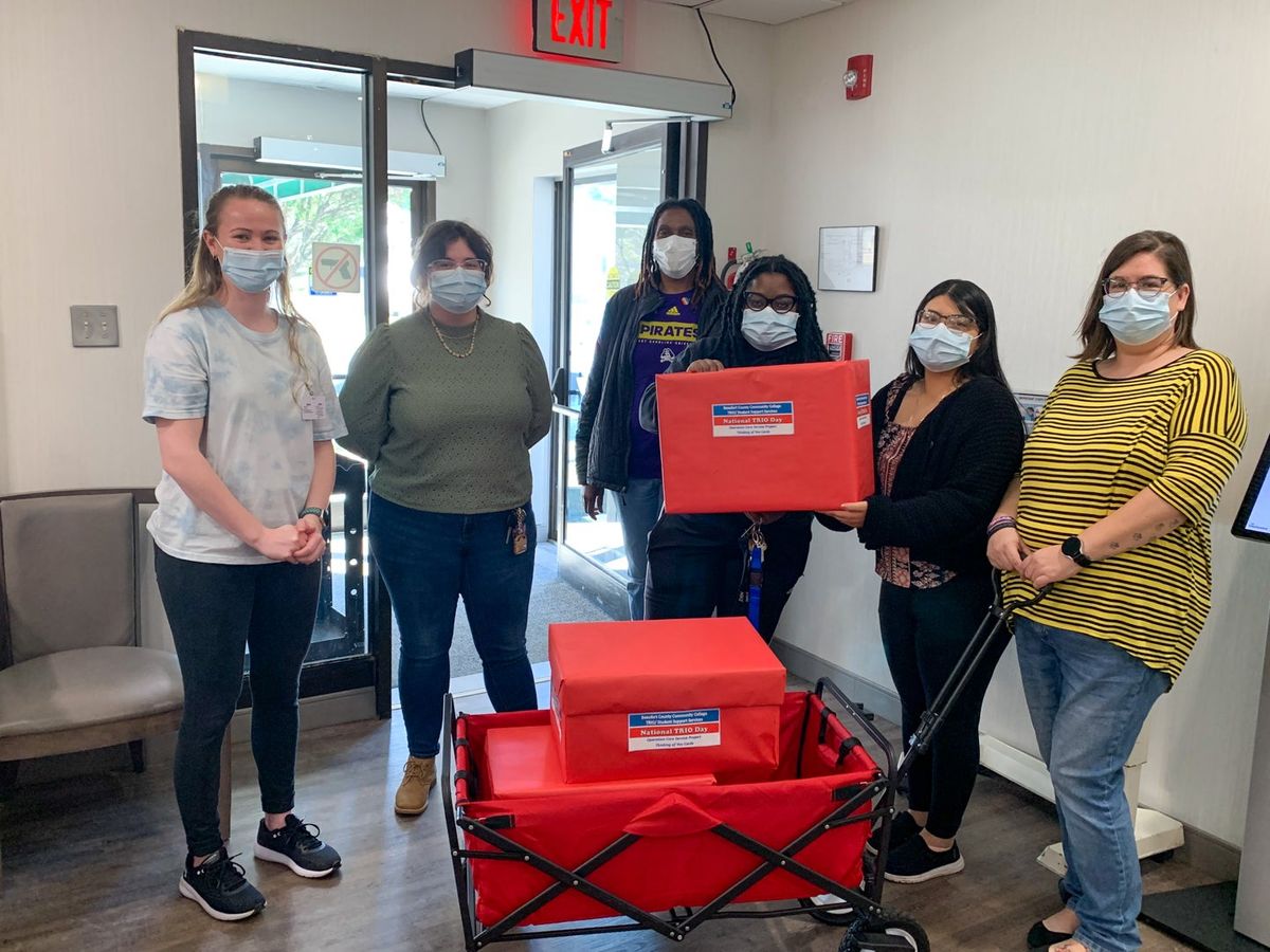BCCC TRIO students celebrate TRIO Day through community service
