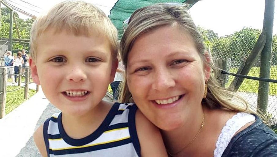 Community rallies around boy battling cancer