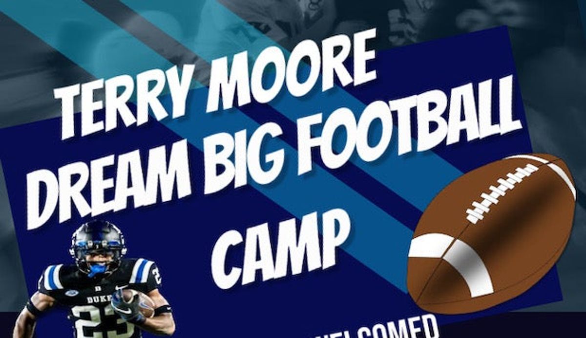 Moore holds youth football camp