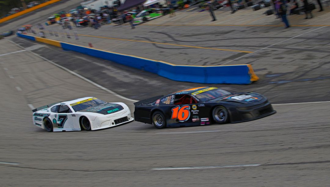 Daniels, Watson claim Sunday matinee wins at Southern National