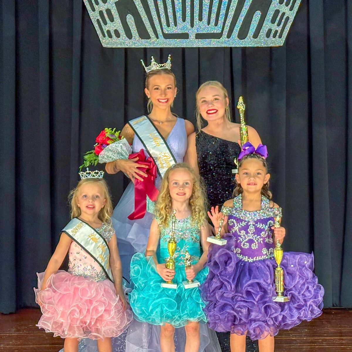 Pumpkin Festival queens crowned