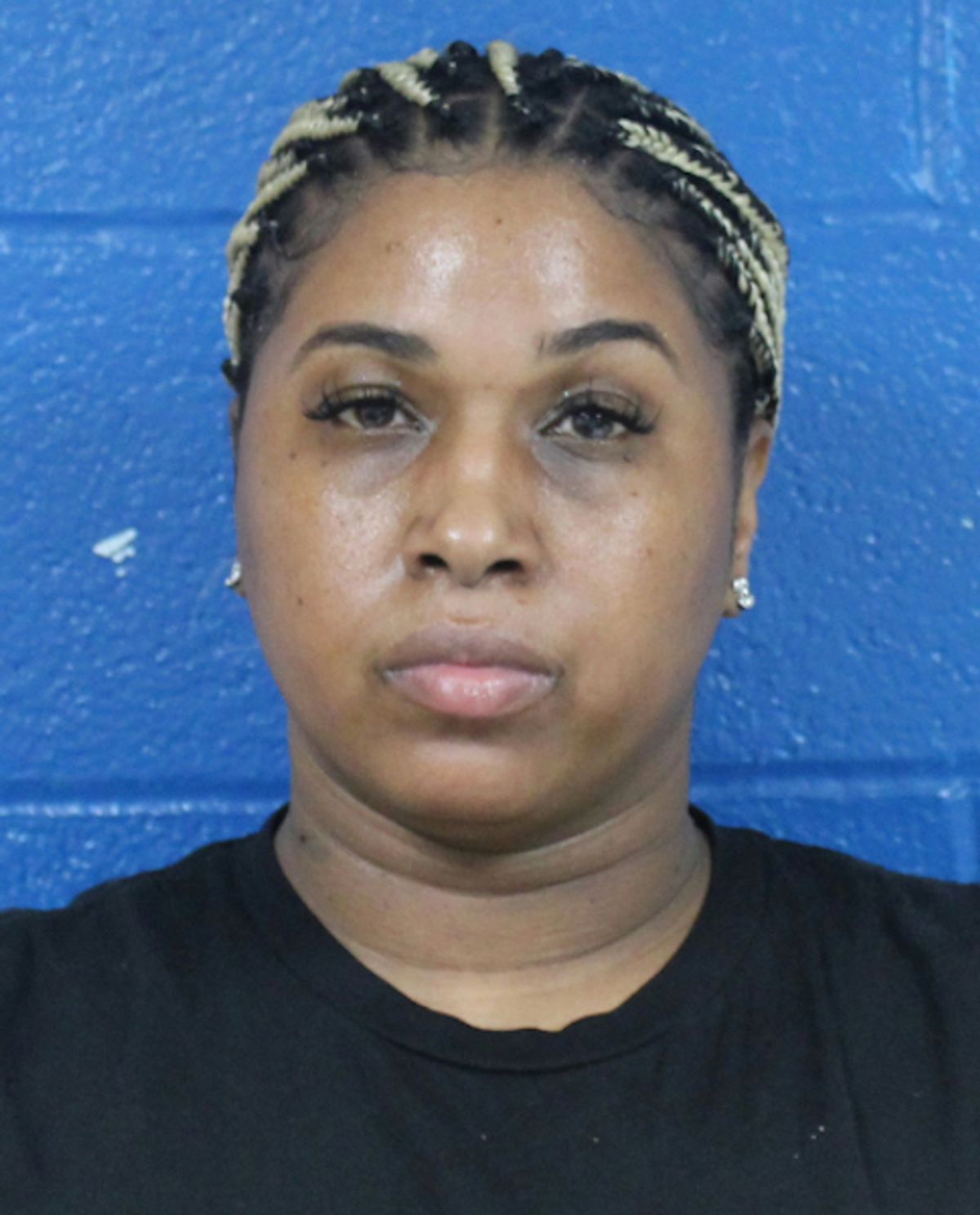 Deputies: Guard caught with drugs at Nash state prison