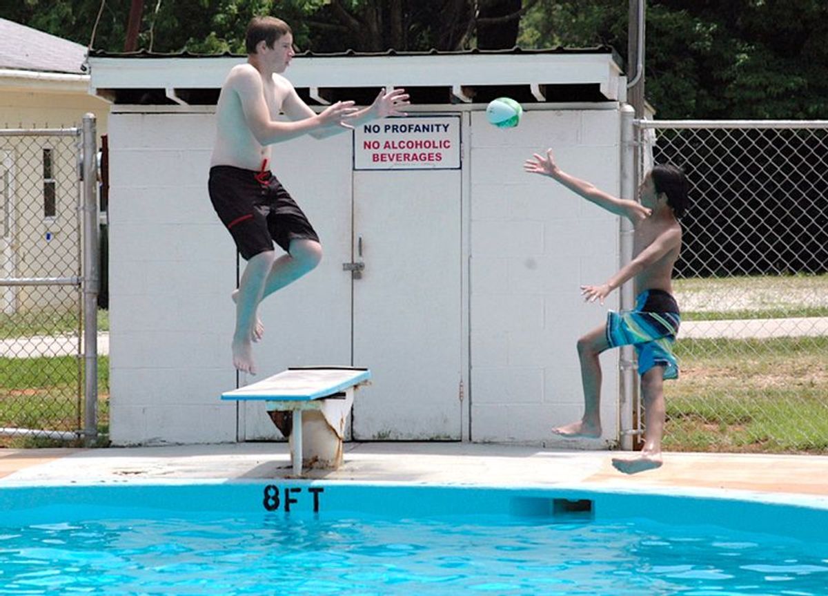 Middlesex swimming pool opens for summer