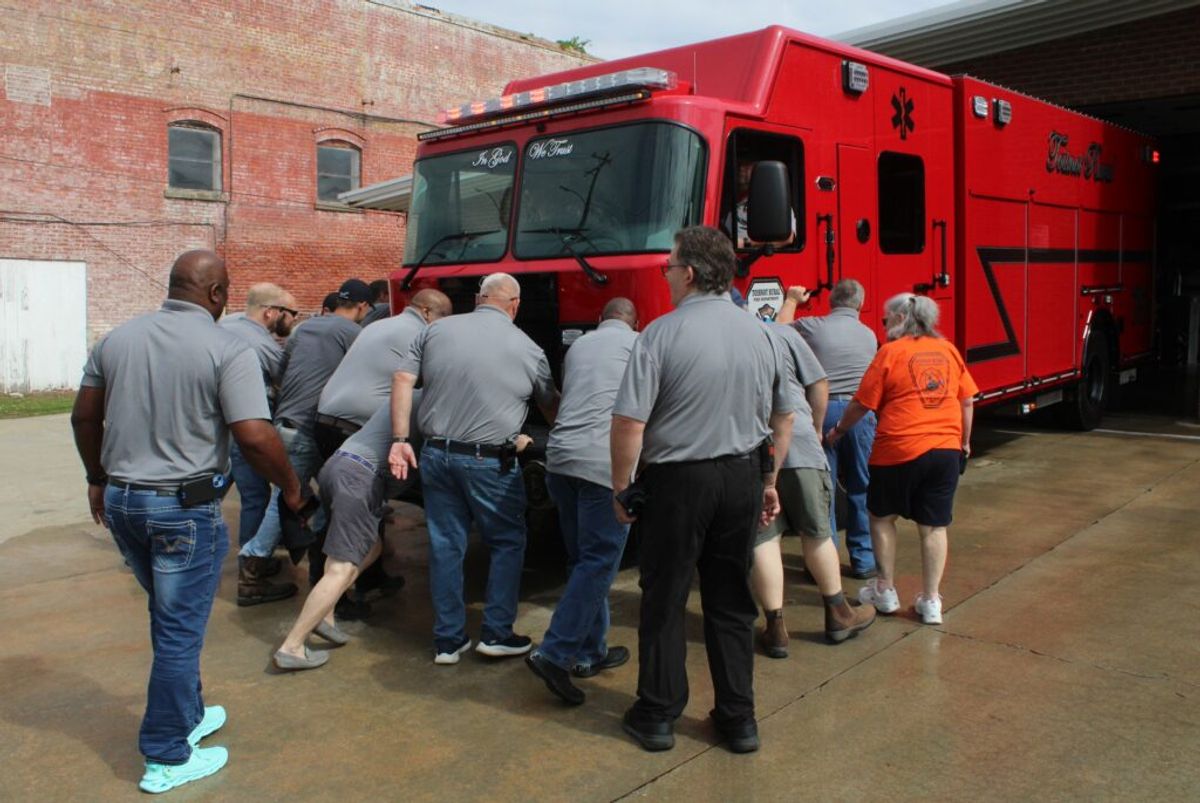 Toisnot Rural Fire Department dedicates support truck