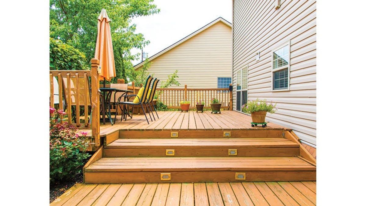 Signs it's time to repair or replace your deck