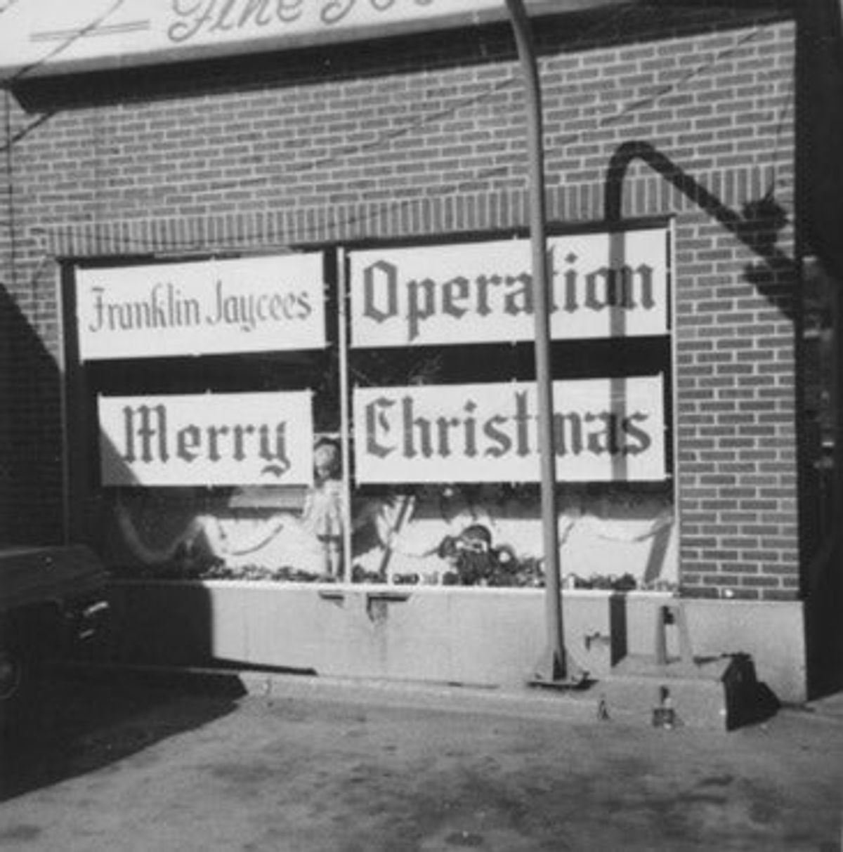 Looking back: Franklin Jaycees 'OMC' is in progress