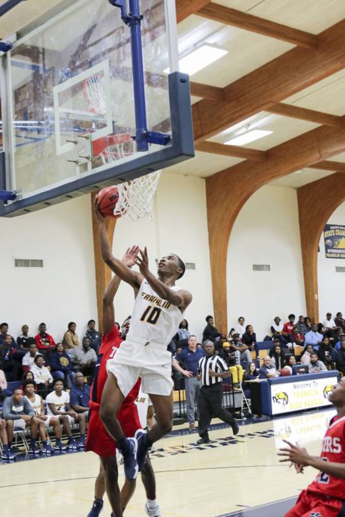 Franklin Broncos defeat Sussex Tigers, 55-44