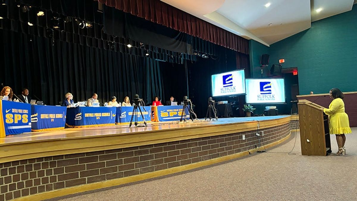 On-Site and Non-instructional visit vote deadlocked
