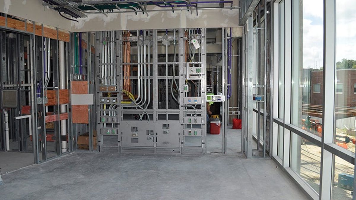 How's Bon Secours Harbour View Medical Center coming along?