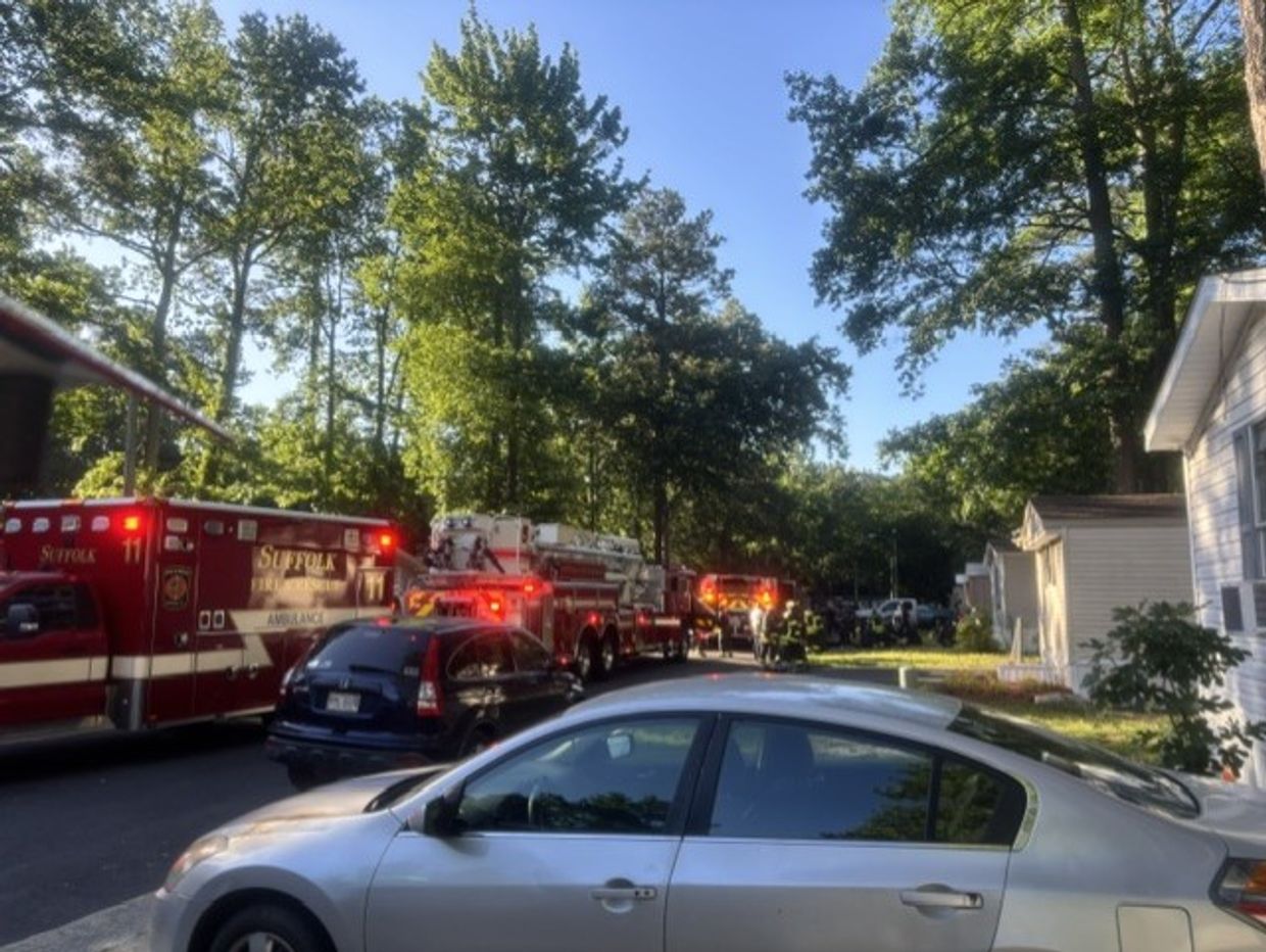 Suffolk residential fire displaces two adults, injures two o...