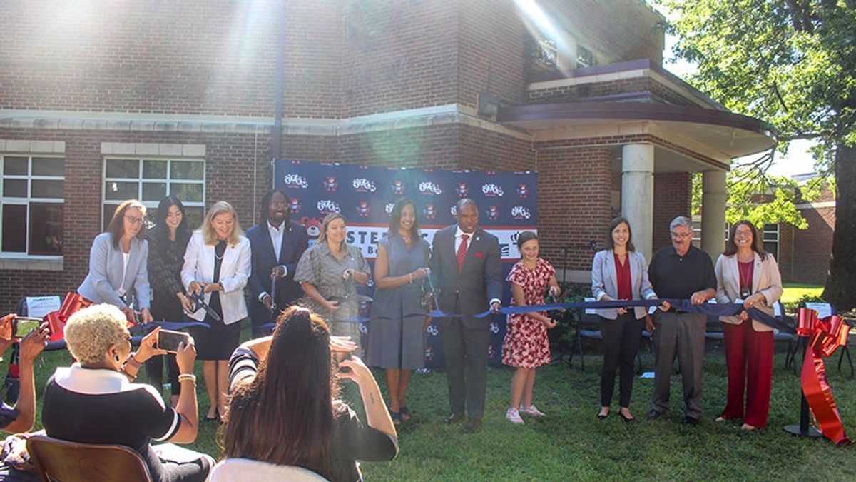 SPS opens first elementary lab school in Virginia