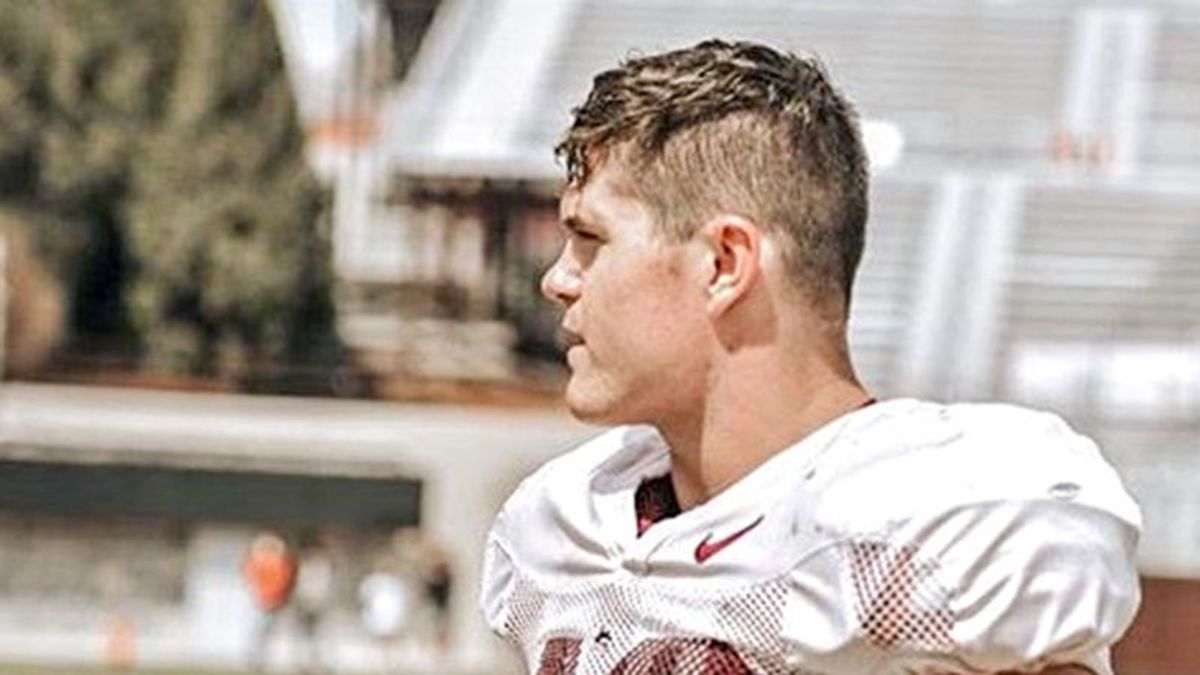 Griffith earns VT football team award