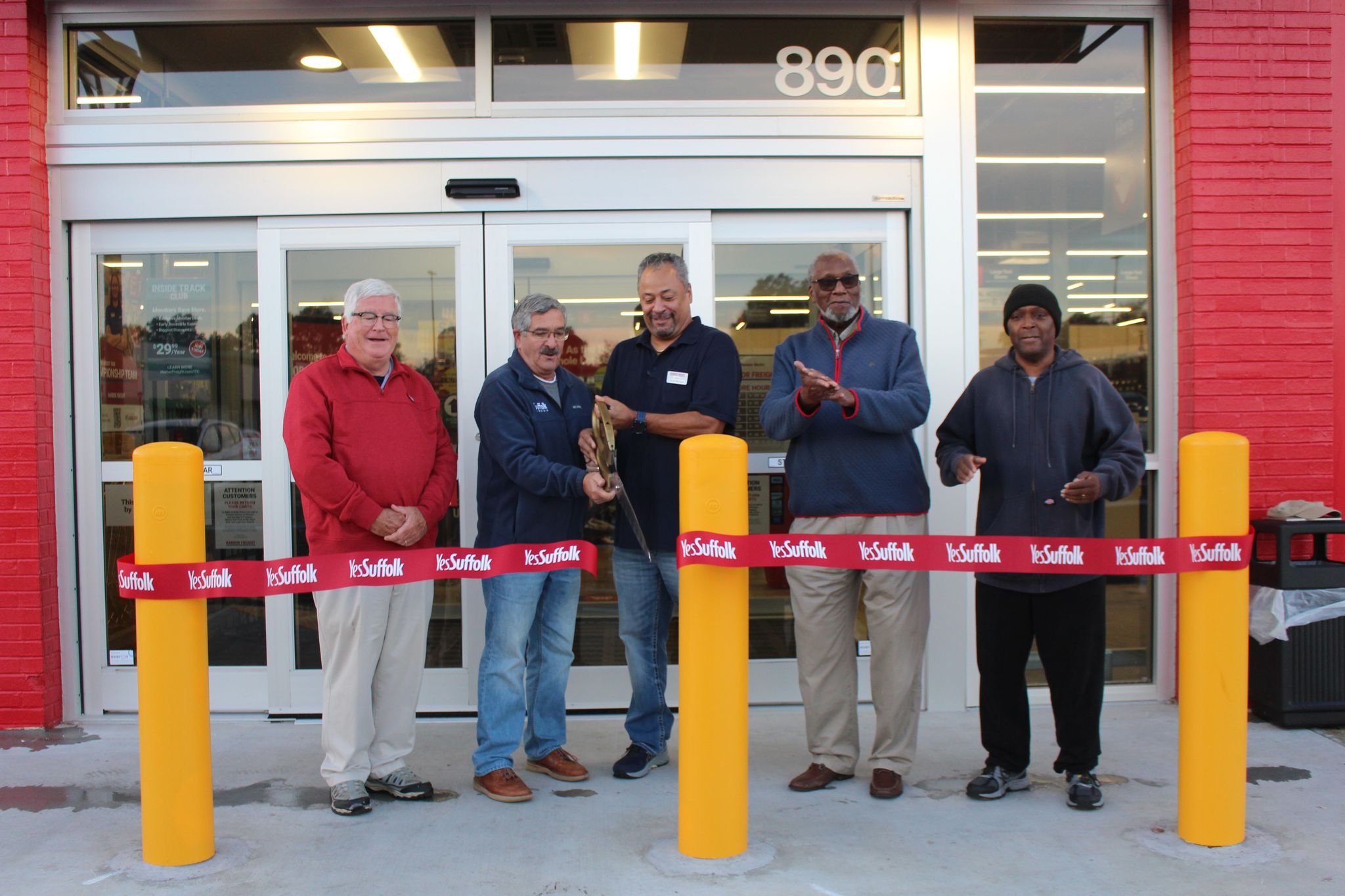 Suffolk celebrates grand opening of Harbor Freight’s new Nor...