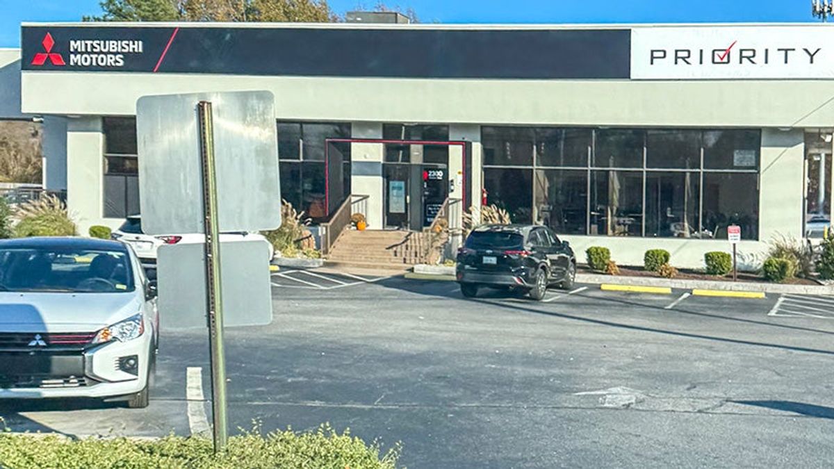 Duman sells part of his longstanding auto dealership