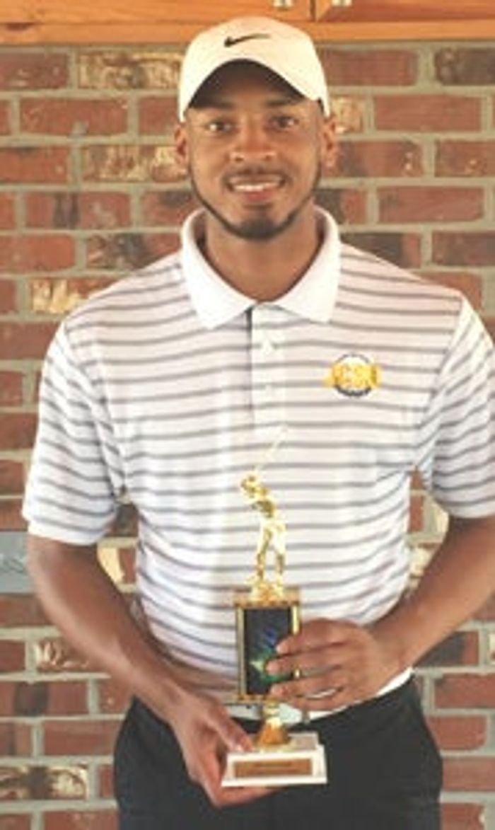 Mason leads Golden Bulls on the links