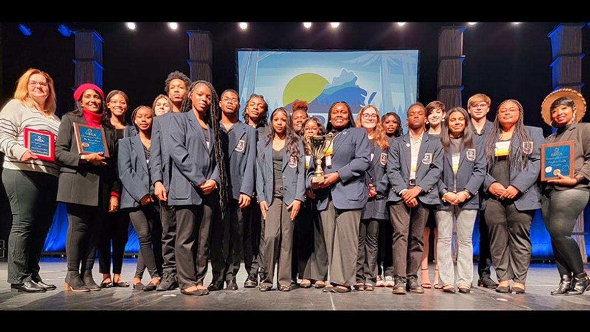 NRHS DECA Chapter captures state awards at conference