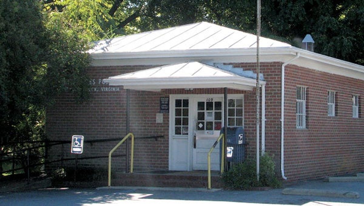 Post office cuts hours