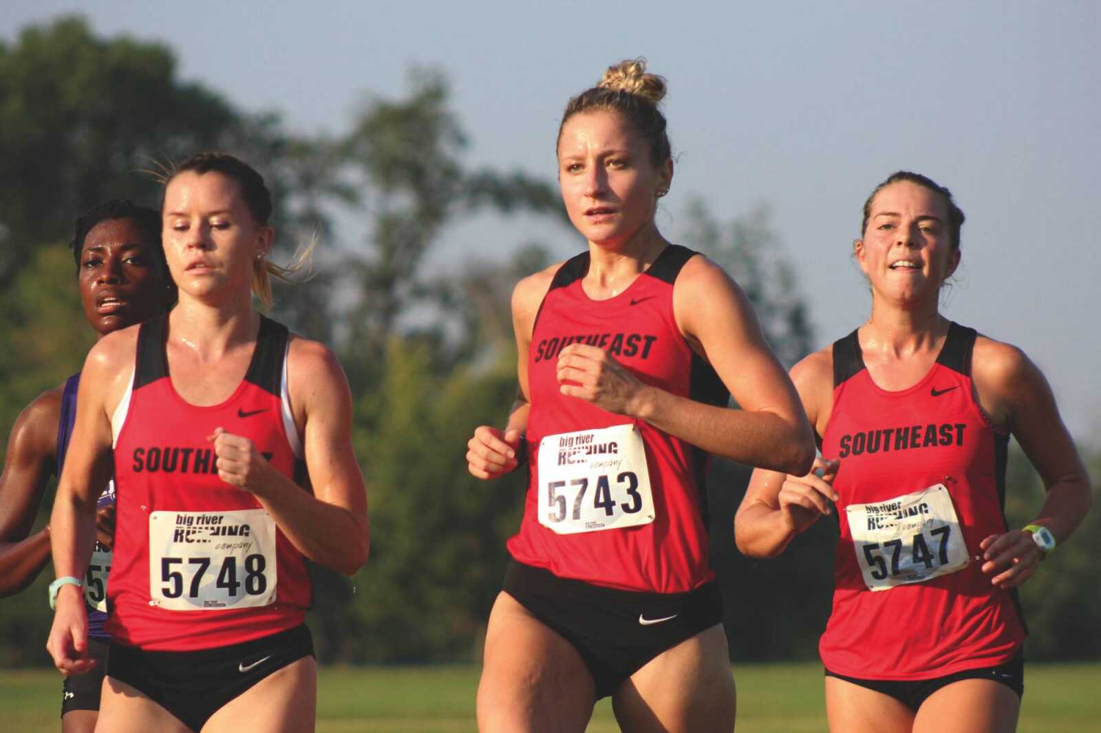 Megan Parks leads cross country team by understanding dynamics