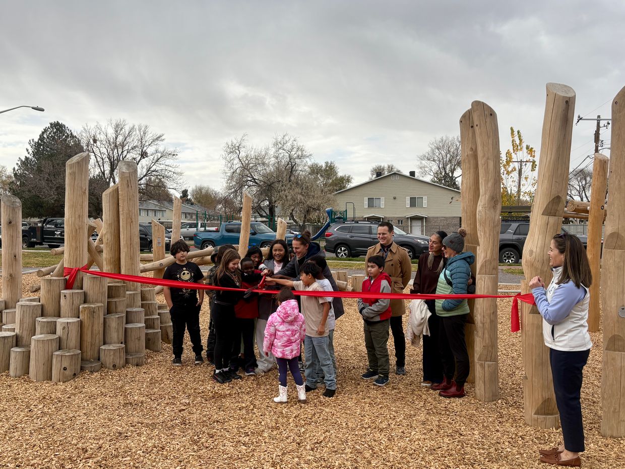 Backman Elementary students kick off new bond-funded nature park on th...