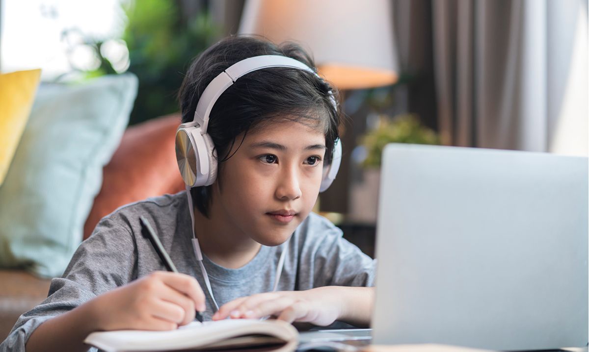 8 Ways to Build Positive Homework Habits