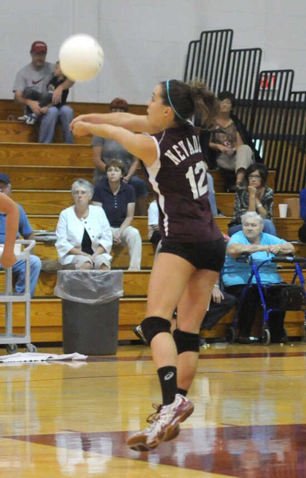 Lady Tigers volleyball falls to Webb City at home