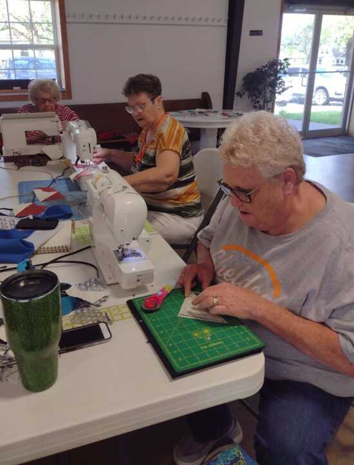 Sheldon welcomes new quilting club to community