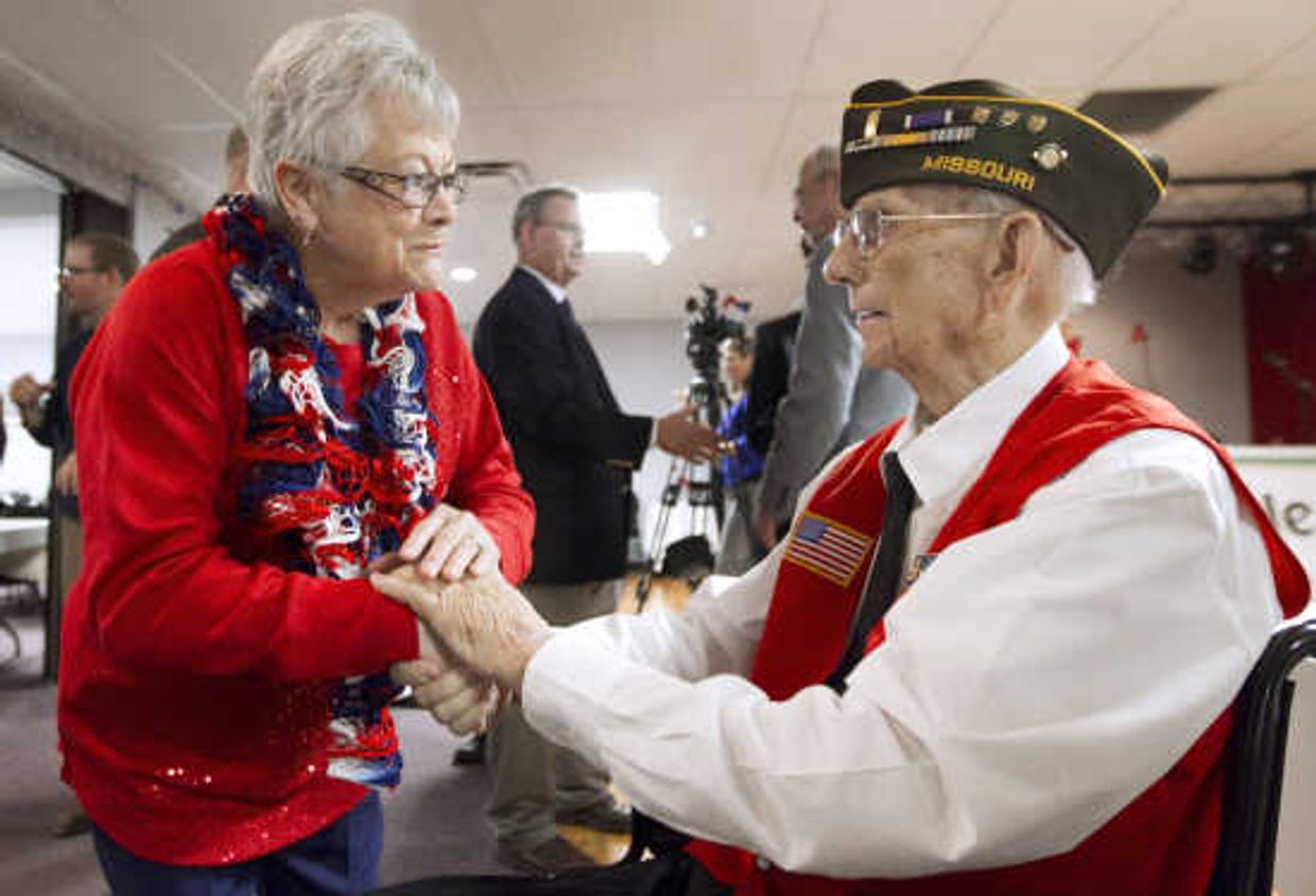 Merle Hicks receives seven medals including Bronze Star