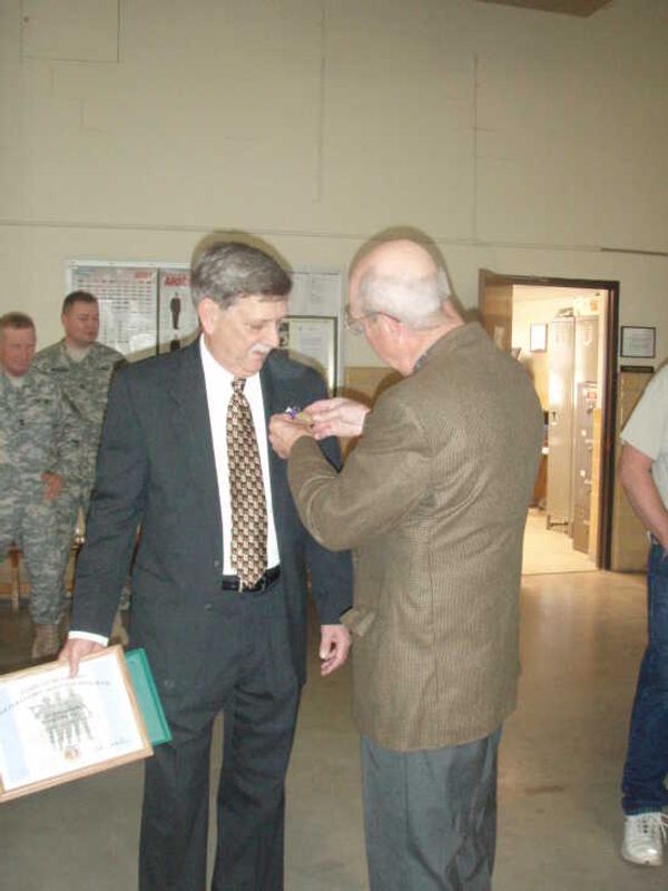 Lamar Veteran awarded Purple Heart after 40 years