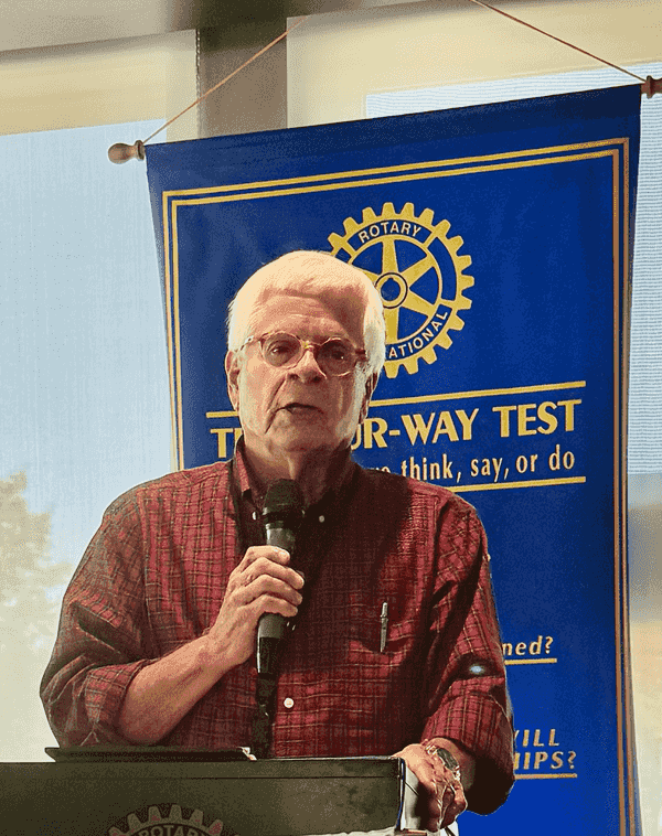 Nevada City Manager Updates Rotary on Aquatic Center Delays, Animal Sh...