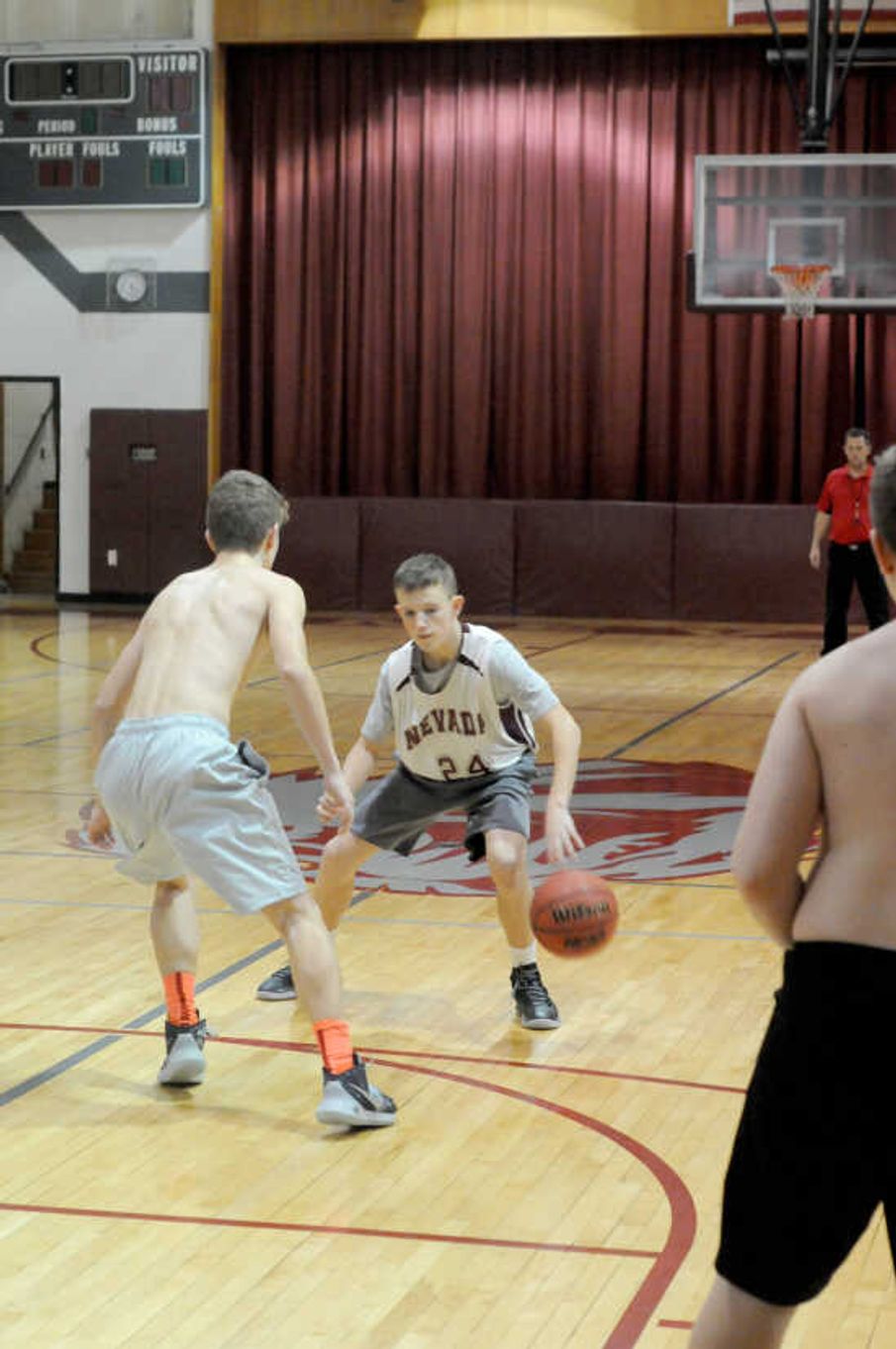 Seventh-grade Nevada Tigers set to hit the court