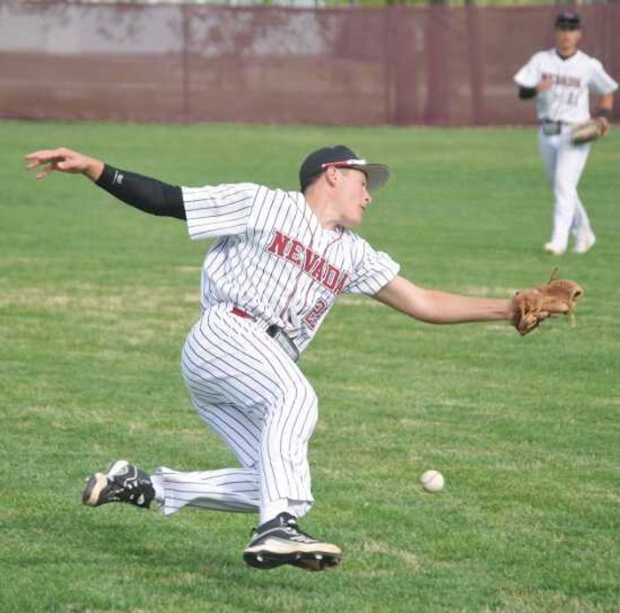 NHS run-rules Seneca for win no. 10