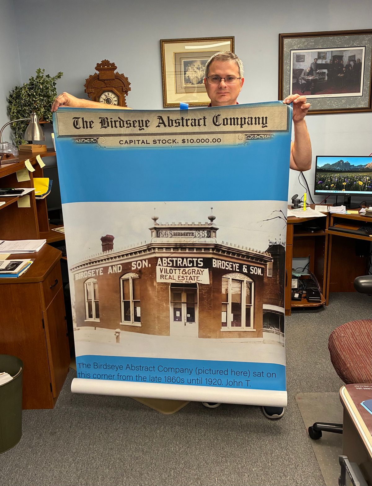 New Nevada window displays showcase history without blocking...