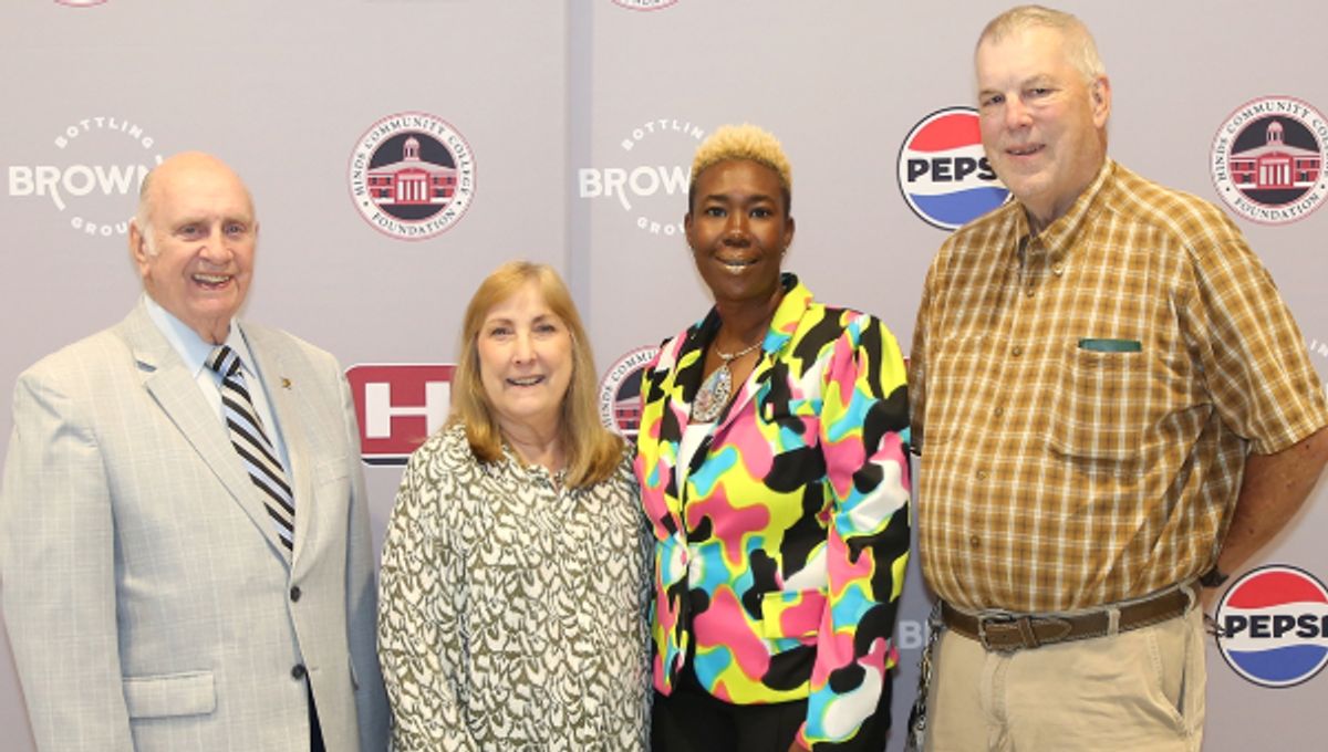 Latonya Gordon receives Mark Chaney Vicksburg Lions Club Sch...