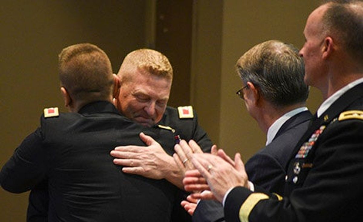 Beckman replaces Green as commander of ERDC