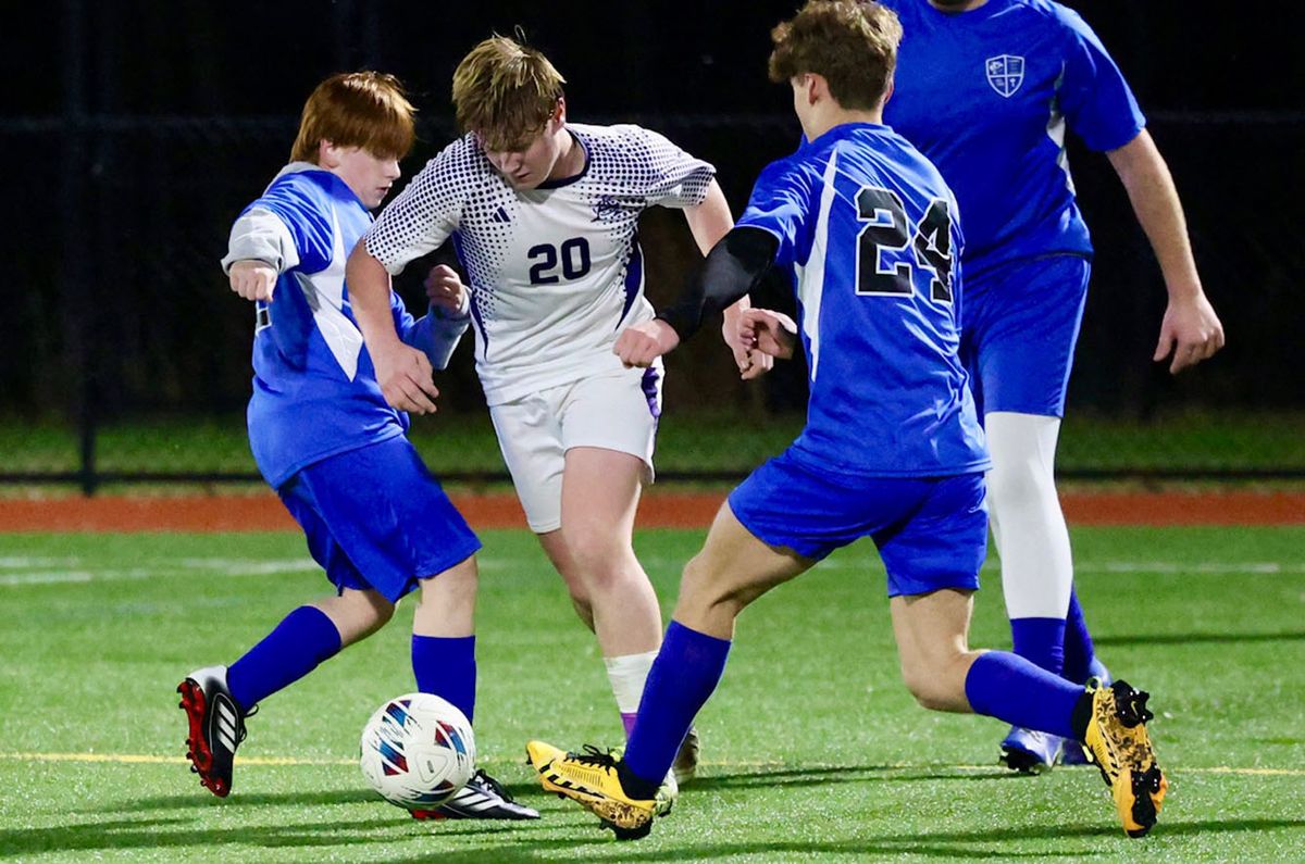 Oh hail yeah! Flashes dodge falling ice, hot keeper to beat ...