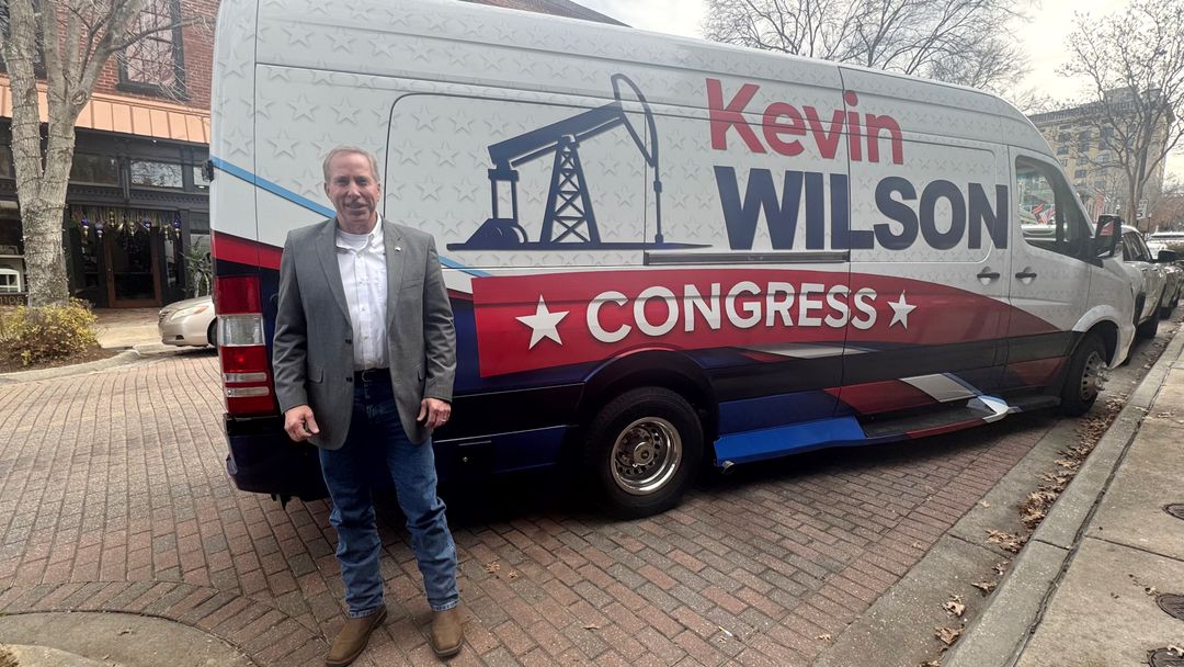 Kevin Wilson visits Vicksburg on congressional campaign tour